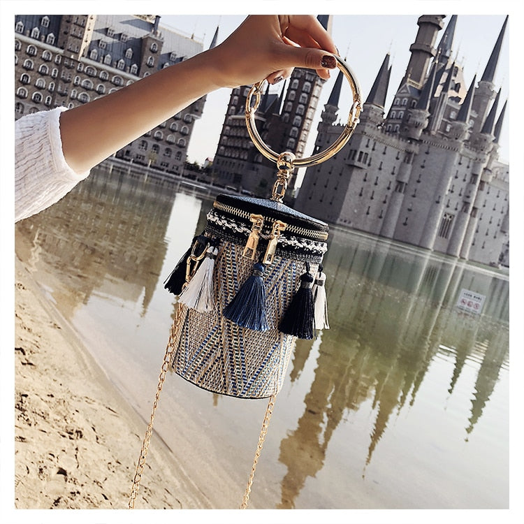 Straw Round with Metal Ring Tassel Chain Purse